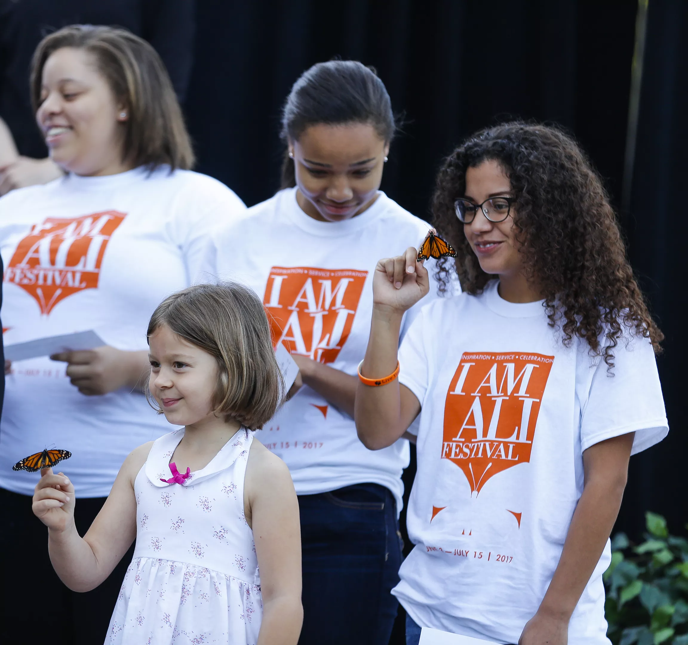 Louisville gathers to celebrate Muhammad Ali, one year after his death